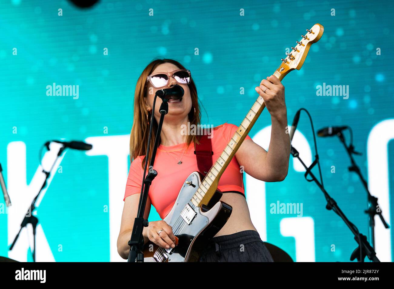 Olivia Street Lead singer of King of Foxes performs at the Together ...