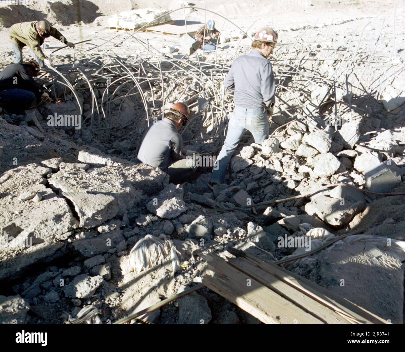 Bomb test images hi-res stock photography and images - Alamy