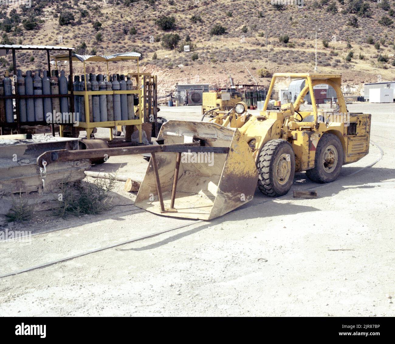 Frac tanks hi-res stock photography and images - Alamy