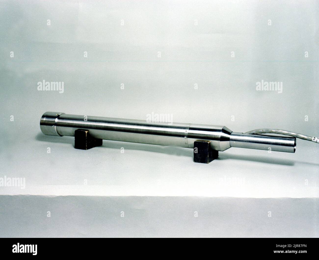 Instruments television hi-res stock photography and images - Alamy