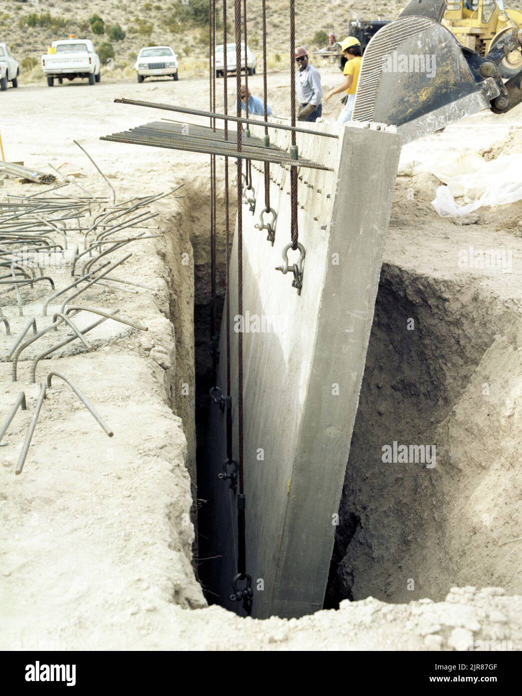 Engineer lab test concrete hi-res stock photography and images - Alamy