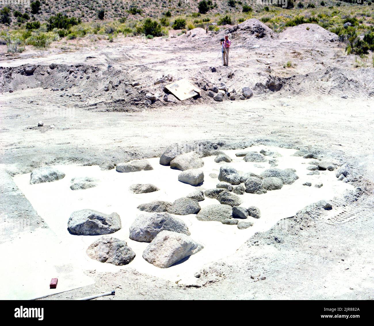 A790482 U12G NUTCRACKER EXPERIMENT FRANK NORRIS (Project Engineer) JUN ...