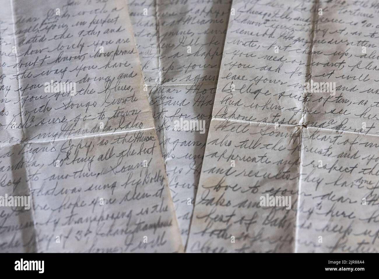 Handwritten letter by Al Capone to his son while in prison. Artifacts ...