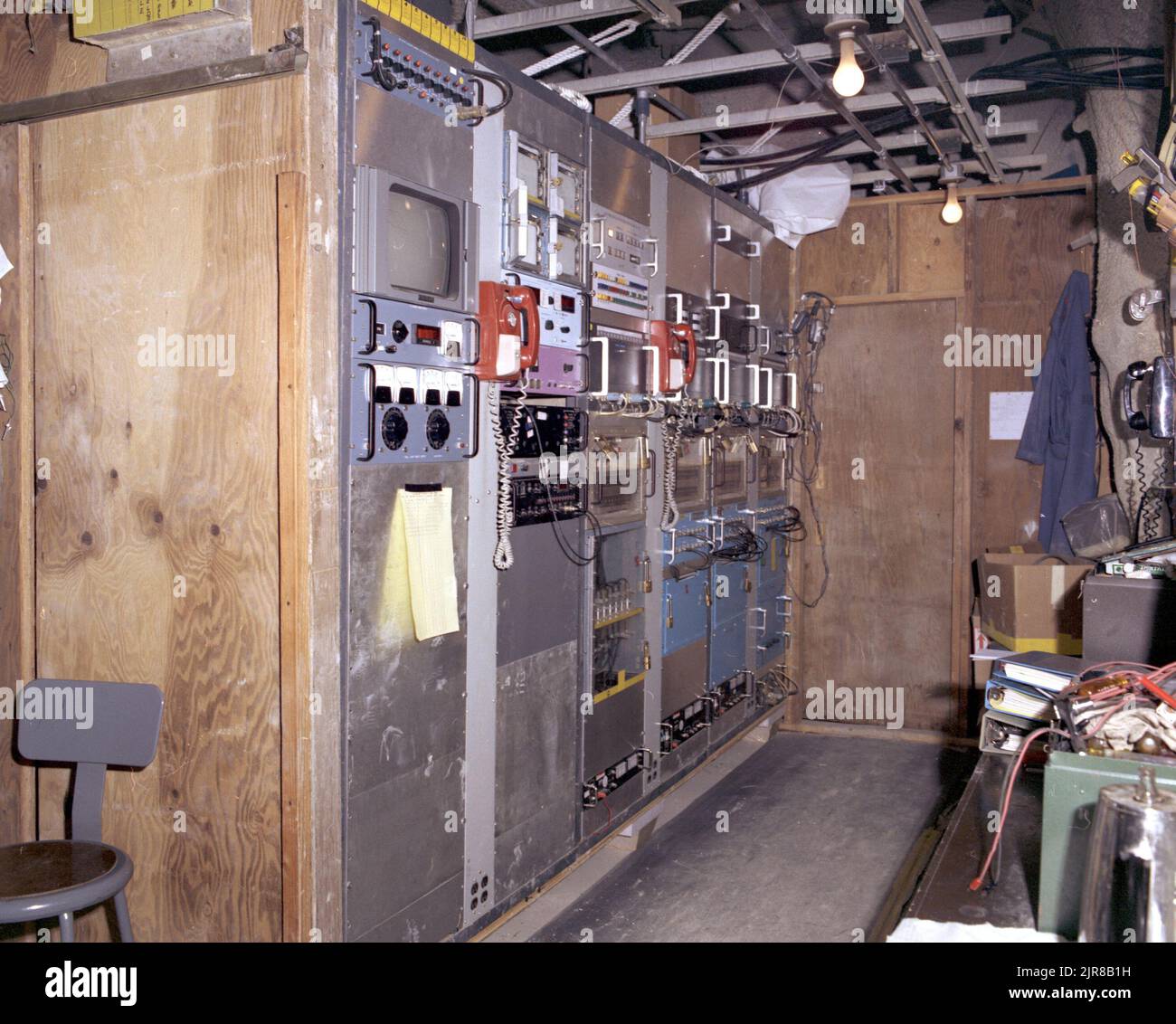 8 red chairs hi-res stock photography and images - Alamy
