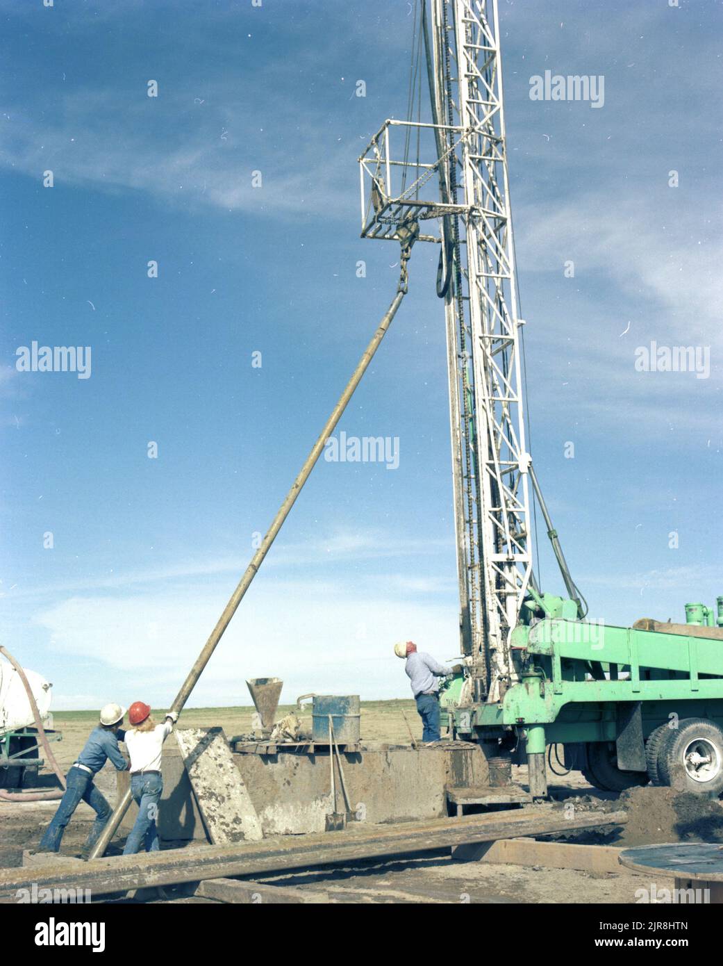 A771065 HANNA, WY COAL GASIFICATION TOM LAWS (PROJECT ENGINEER) JUN 7 ...