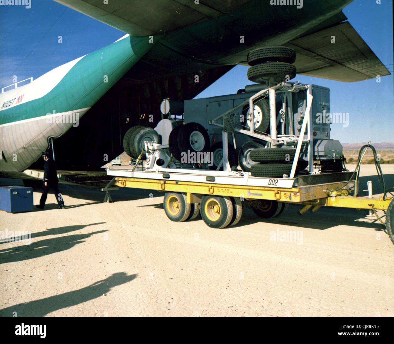 C 130 cargo loading hi-res stock photography and images - Alamy
