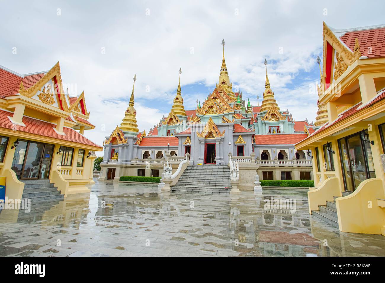 Scenery of the famous stupa named Phra Mahathat Chedi Phakdee Prakat ...