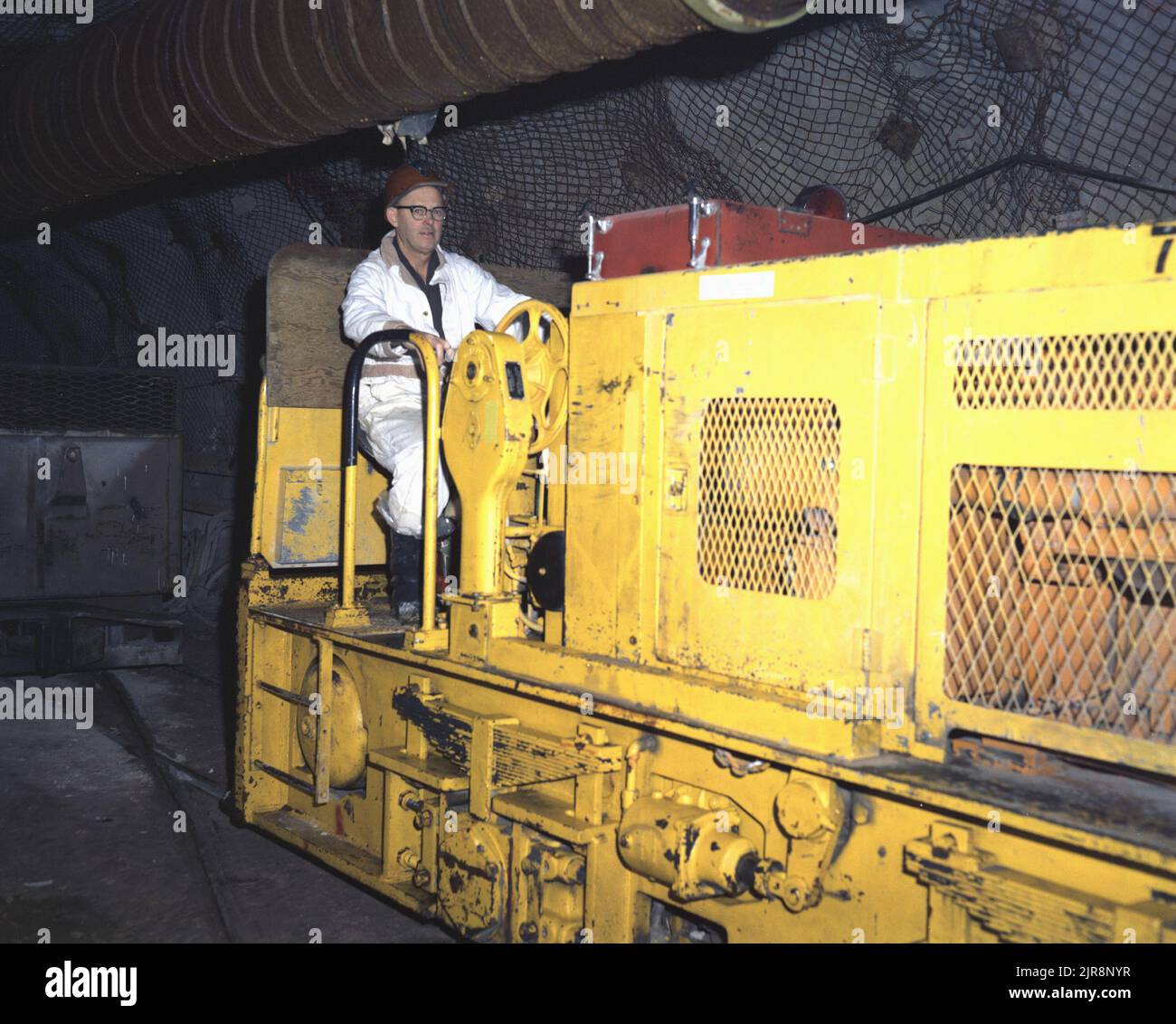 Auto trains hi-res stock photography and images - Alamy