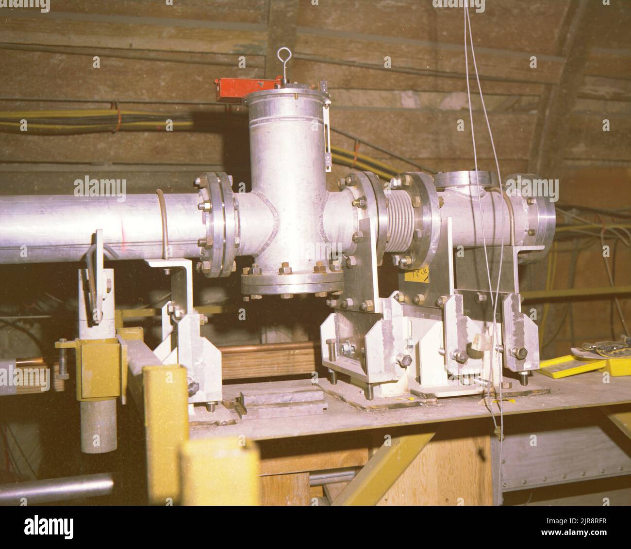 Chemical engineer underground hi-res stock photography and images - Alamy
