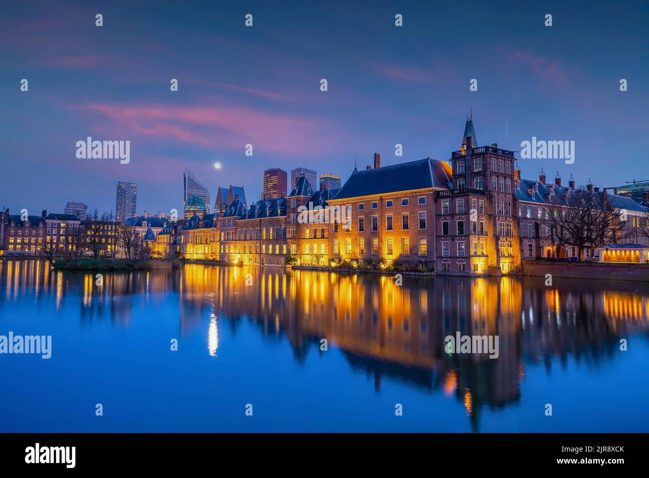 Binnenhof castle (Dutch Parliament) cityscape downtown skyline of Hague ...