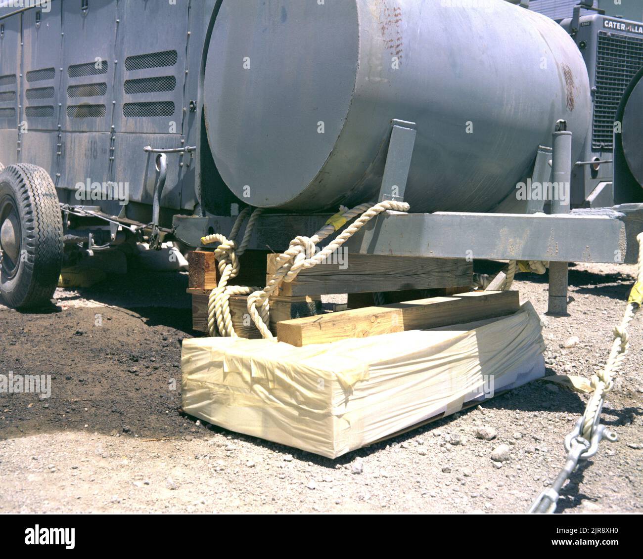 Test tanks hi-res stock photography and images - Alamy