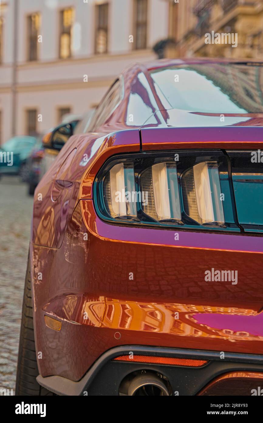 ford mustang red Stock Photo - Alamy