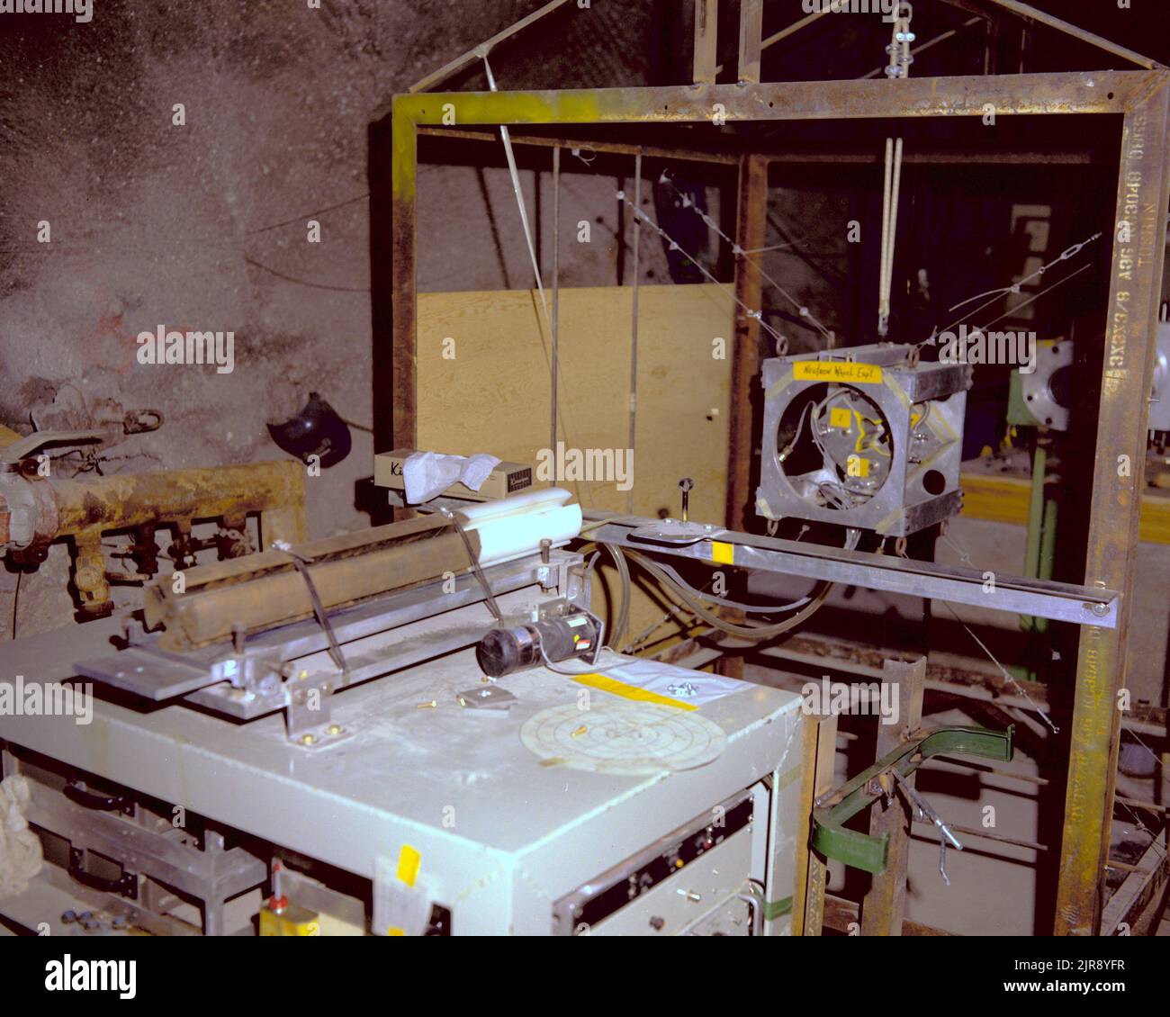 Engineer testing wheels hi-res stock photography and images - Alamy