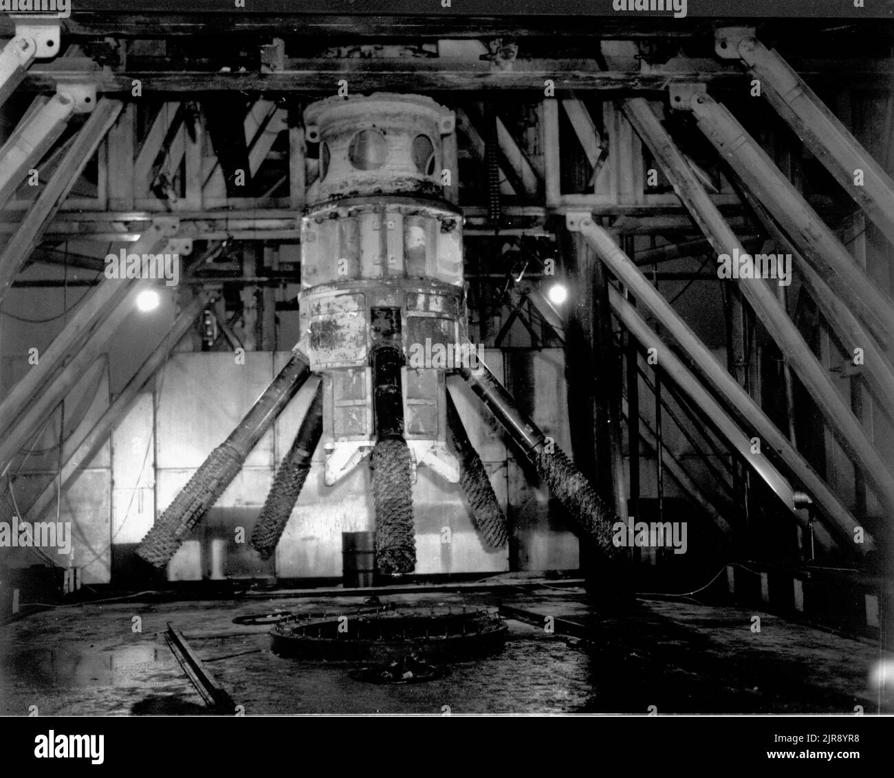 Drill rig Black and White Stock Photos & Images - Alamy