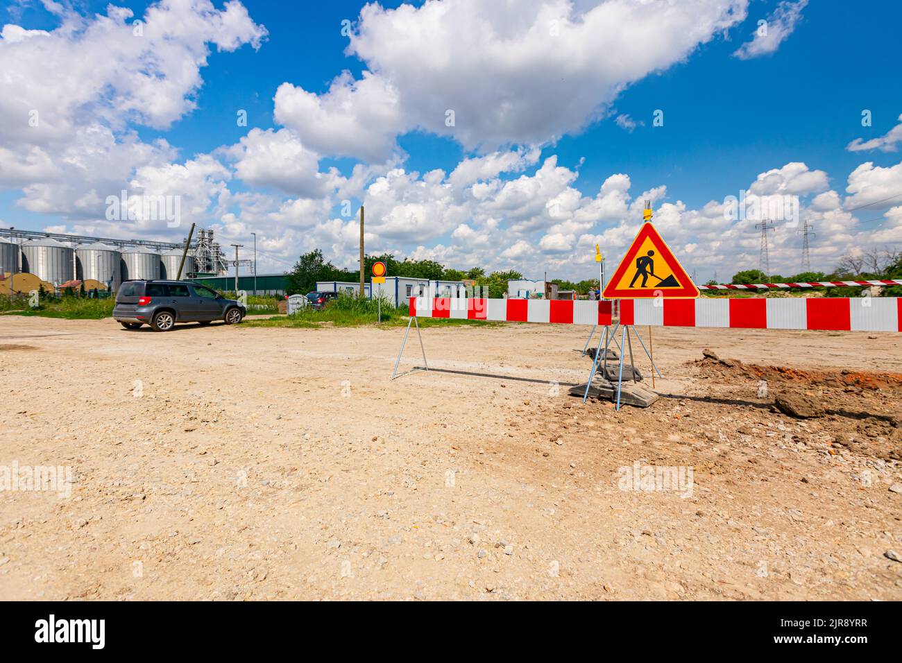 Work in progress, triangle sign with boundary, caution symbol, trench ...