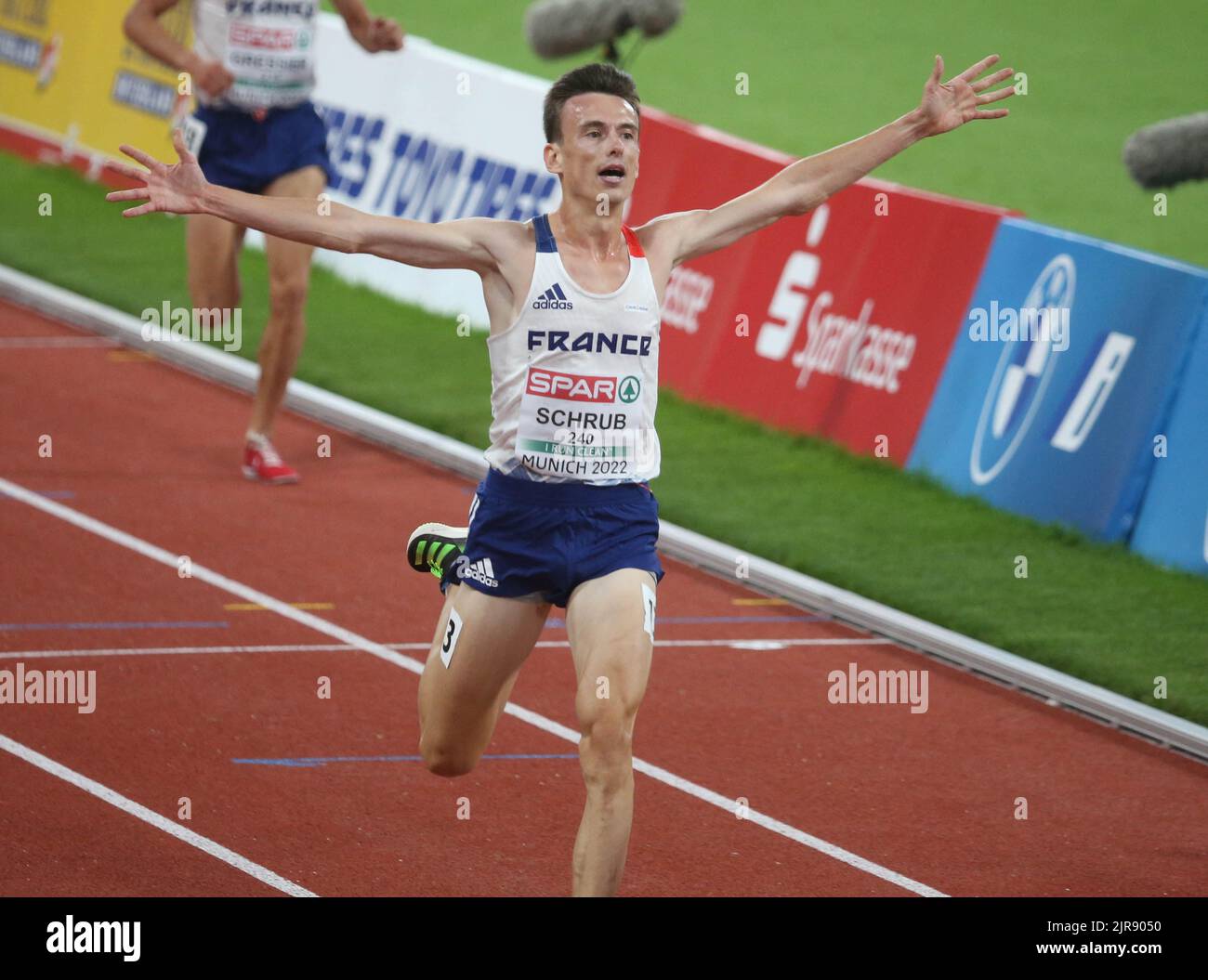 Yann Schrub of FranceFinale Men’s 10 000 M during the European ...