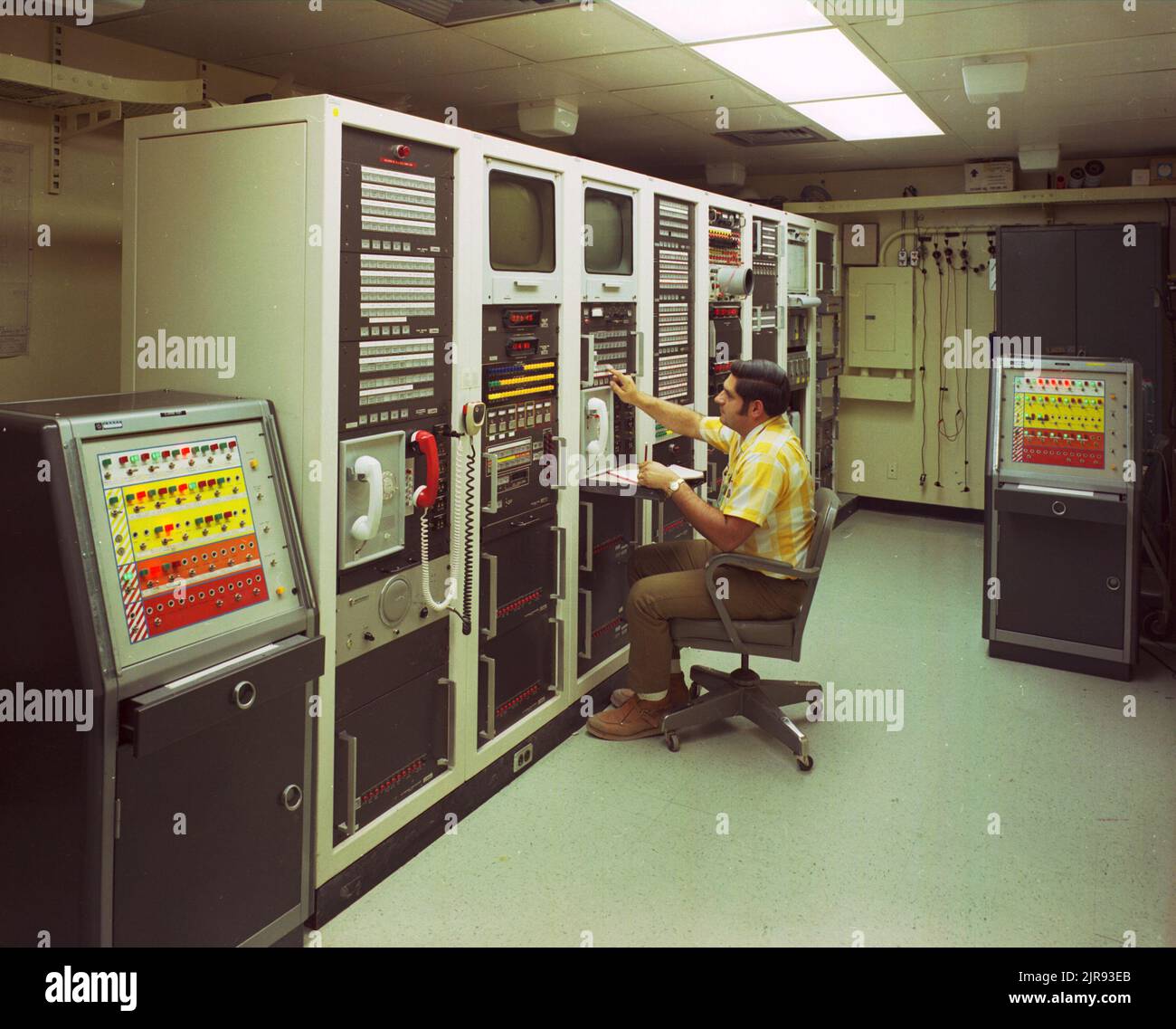 National security personnel system hi-res stock photography and images ...