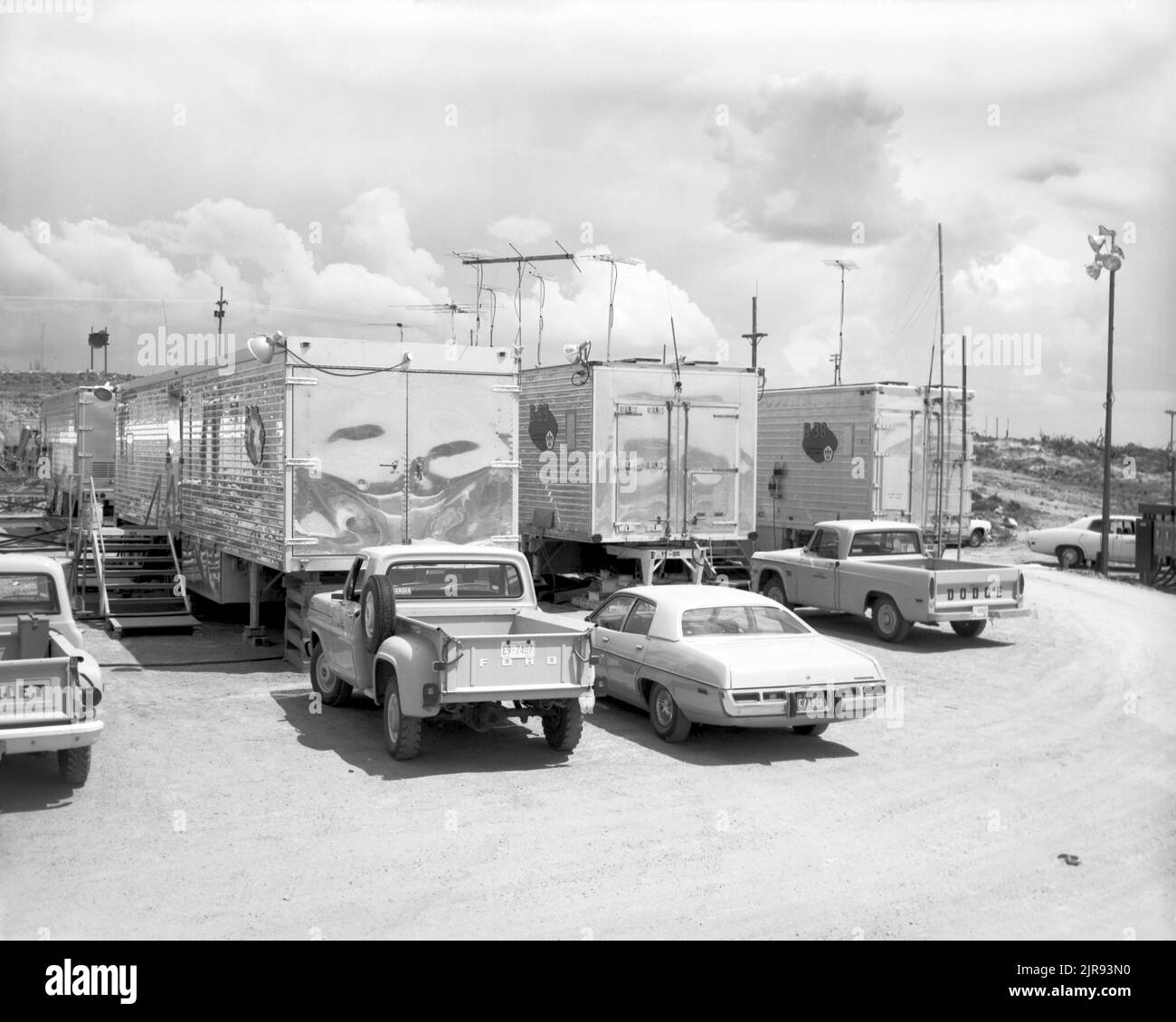 Underground cars parks Black and White Stock Photos & Images - Alamy