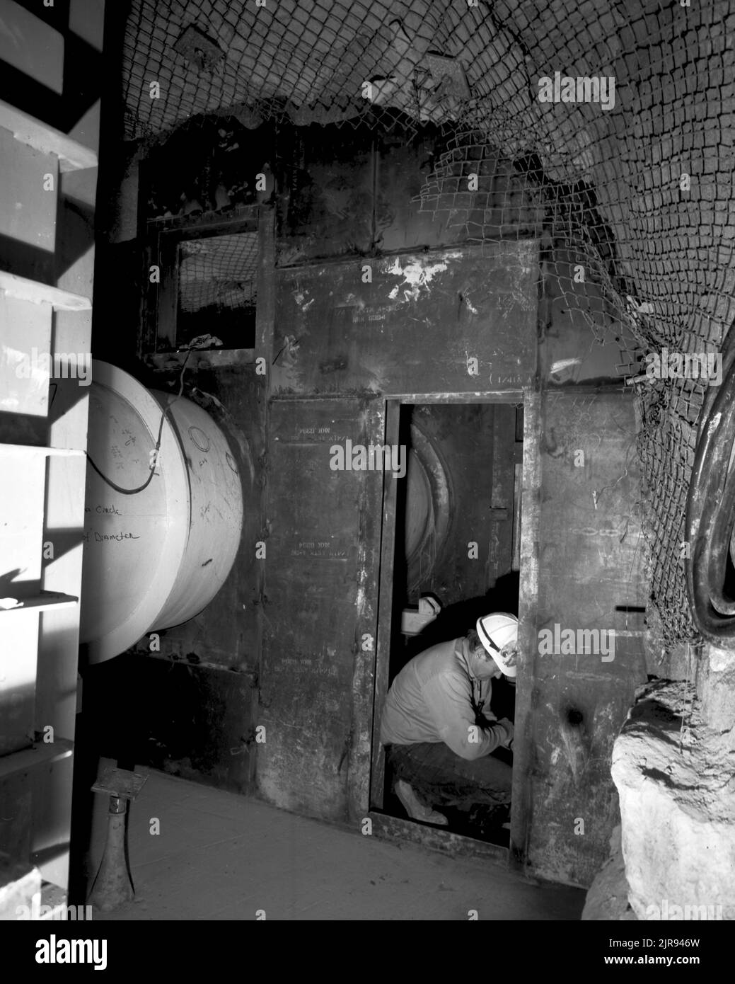 High security lab Black and White Stock Photos & Images - Alamy