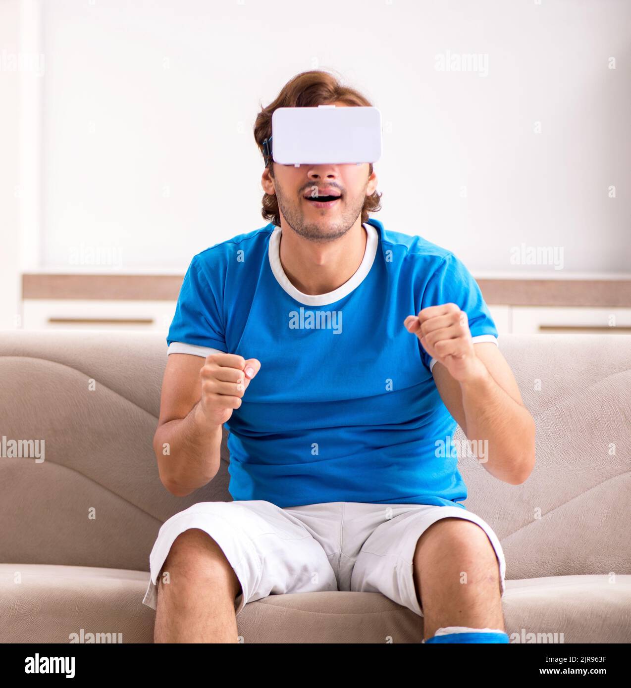 Cyber leg hi-res stock photography and images - Alamy