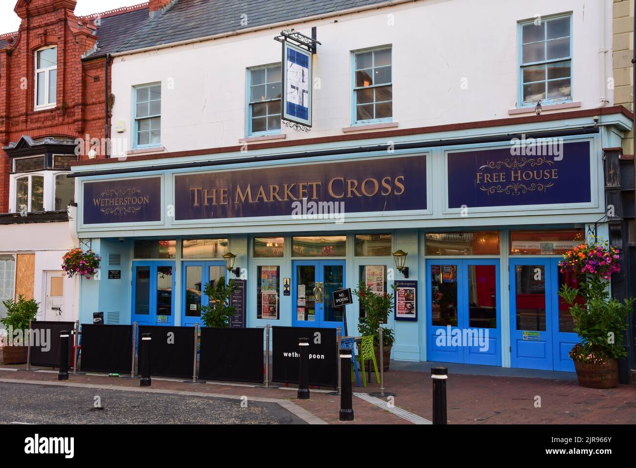 Holywell, Flintshire, UK: Aug 14, 2022: J D Wetherspoon operate a free ...