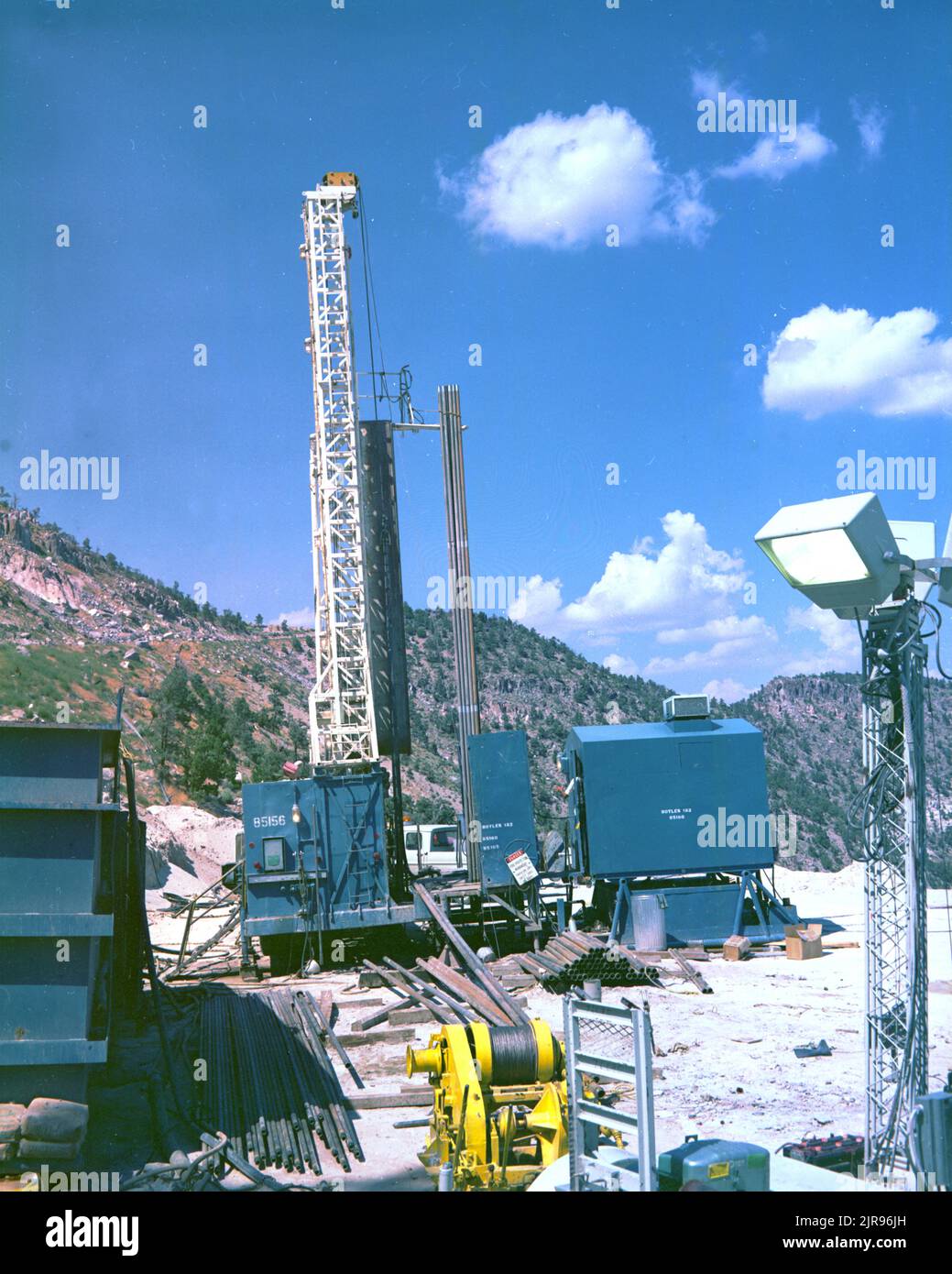 Drill towers hi-res stock photography and images - Alamy