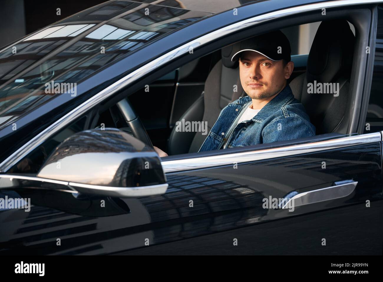 Driver electro hi-res stock photography and images - Alamy