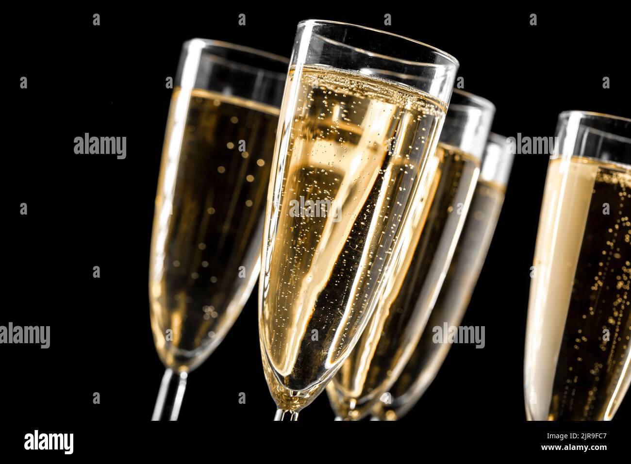 Many glasses of champagne Stock Photo - Alamy