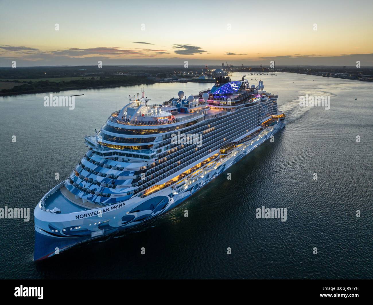 Norwegian prima cruise ship, She is the first of six Project Leonardo ...