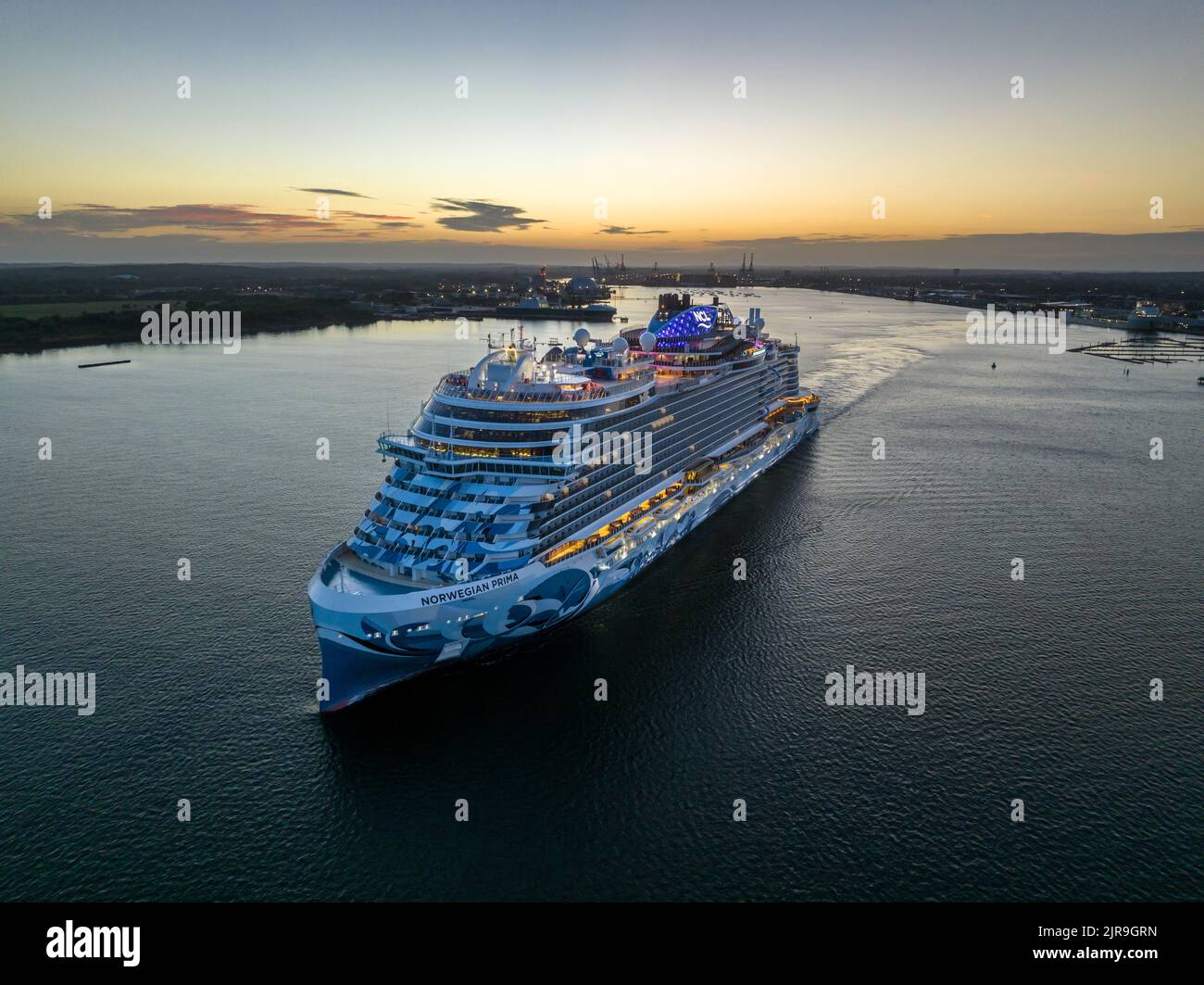 Norwegian prima cruise ship, She is the first of six Project Leonardo ...