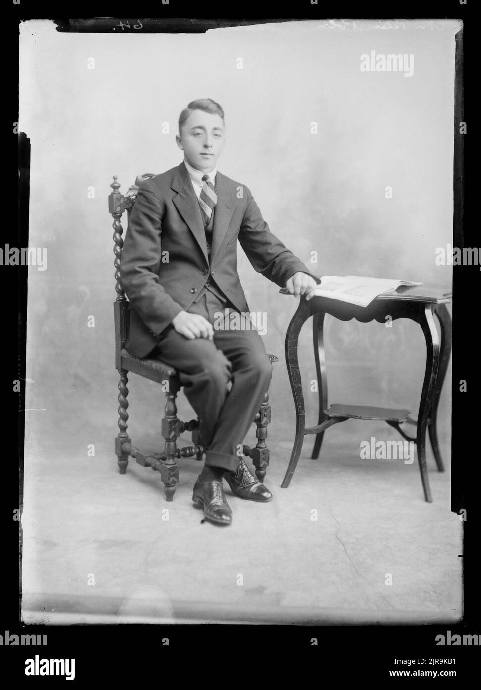 Mr Peter Pole, circa 1920, Wellington, by Berry & Co Stock Photo - Alamy