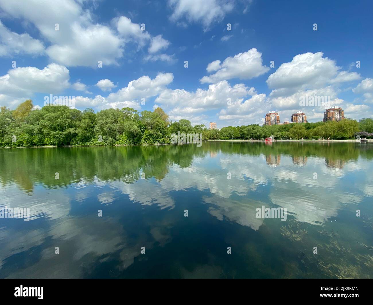 summer in city park at dry sunny day Stock Photo - Alamy
