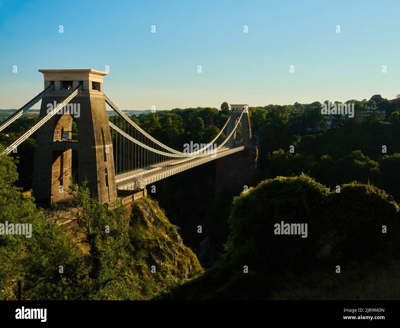The famous Clifton Suspension Bridge at Bristol in dramatic side ...