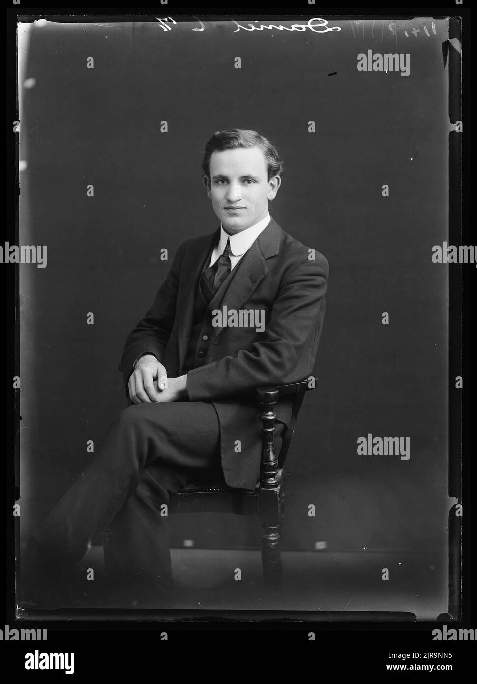 Daniel 6, circa 1920, Wellington, by Berry & Co Stock Photo - Alamy