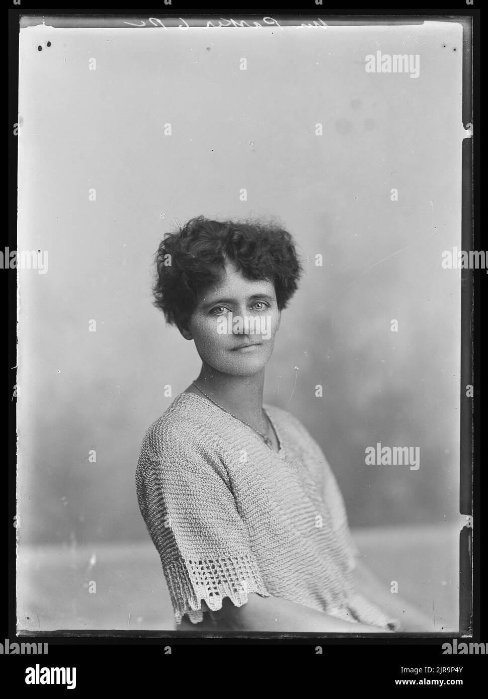 Mrs Parker 6 PC, circa 1920, Wellington, by Berry & Co Stock Photo - Alamy
