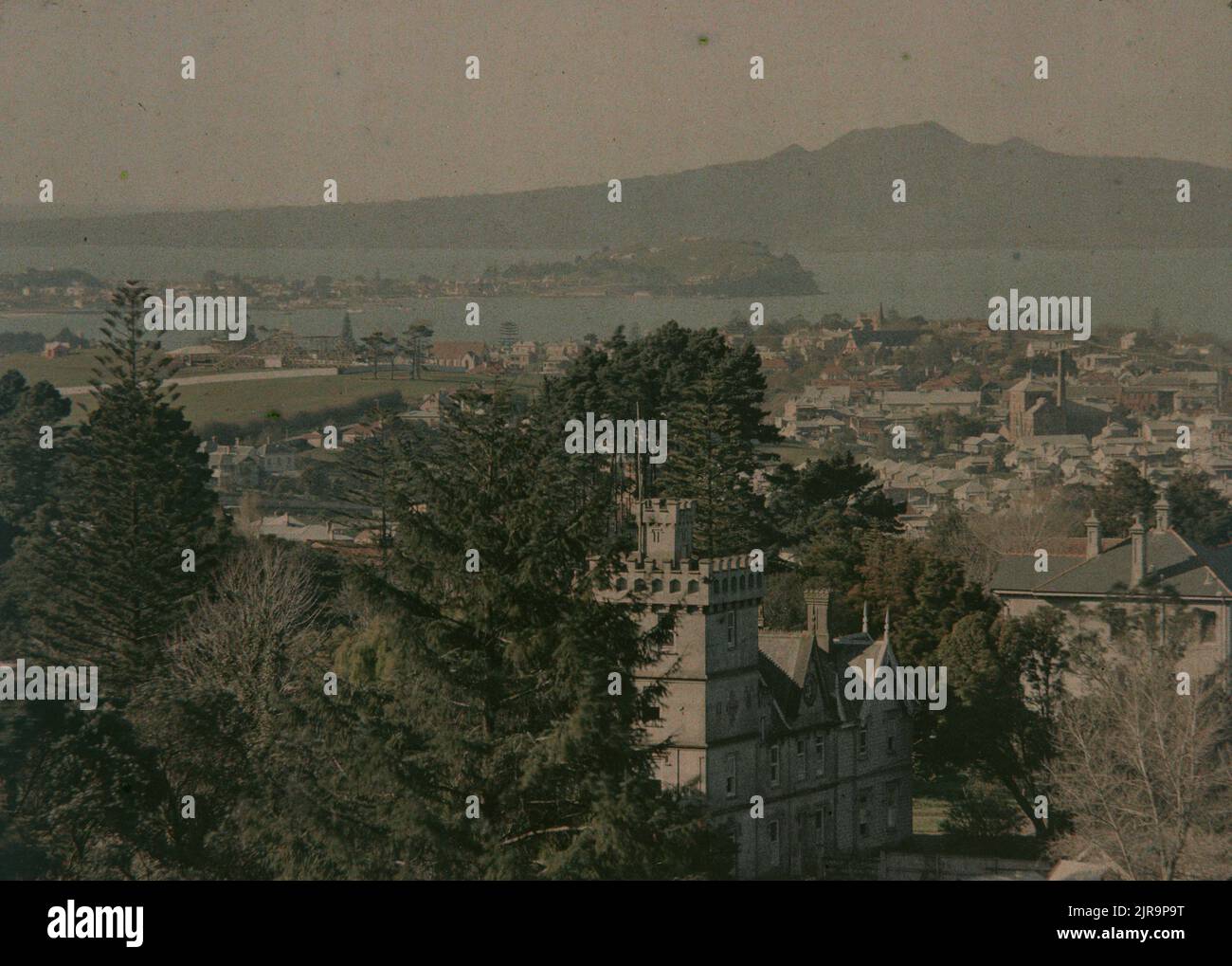 From Mount Eden, 1913, Auckland, by Robert Walrond Stock Photo - Alamy