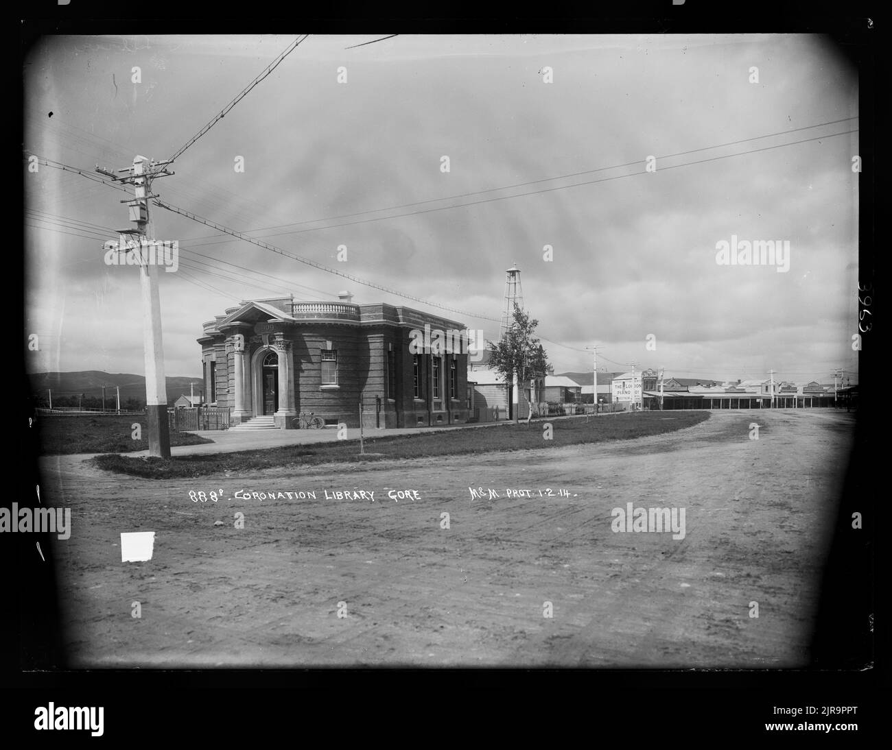 Gore coronation library hi-res stock photography and images - Alamy