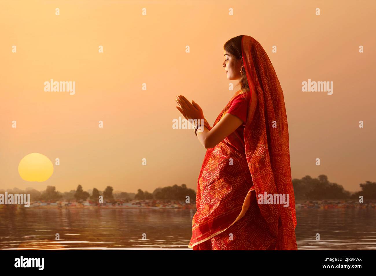 Indian namaskar prayer hands hi-res stock photography and images - Alamy