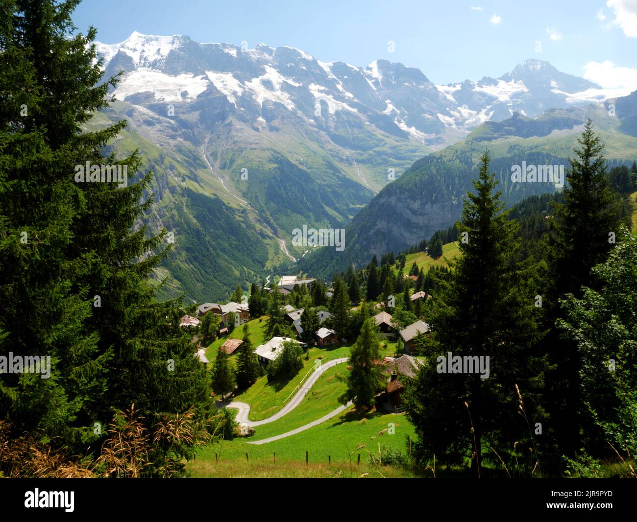 Mürren switzerland hiking hi-res stock photography and images - Alamy