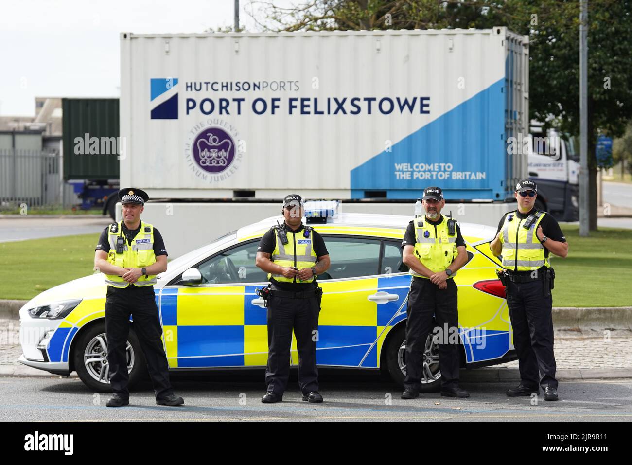 Port of felixstowe industrial action hi-res stock photography and ...