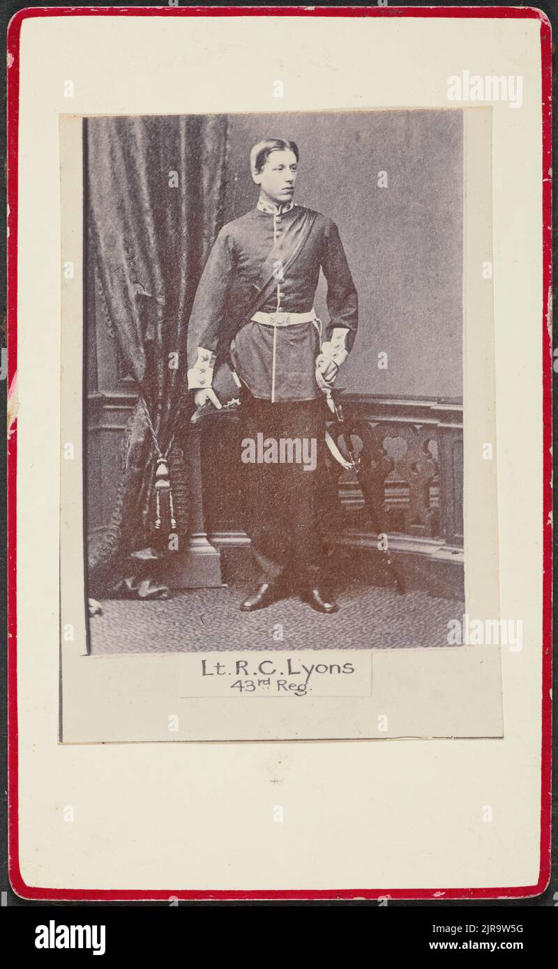 Lt r c lyons hi-res stock photography and images - Alamy