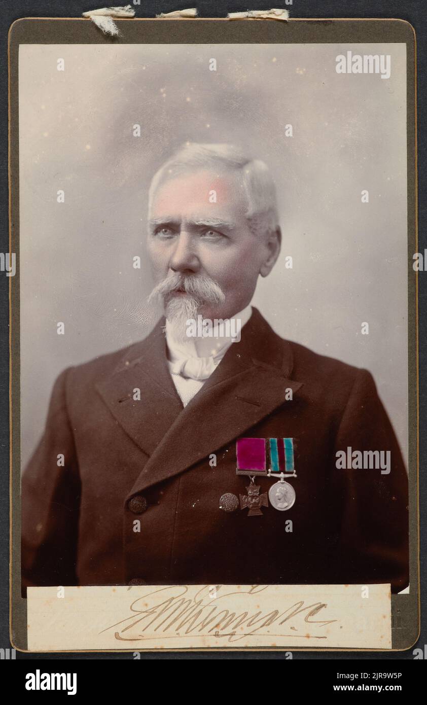 Edward mckenna hi-res stock photography and images - Alamy
