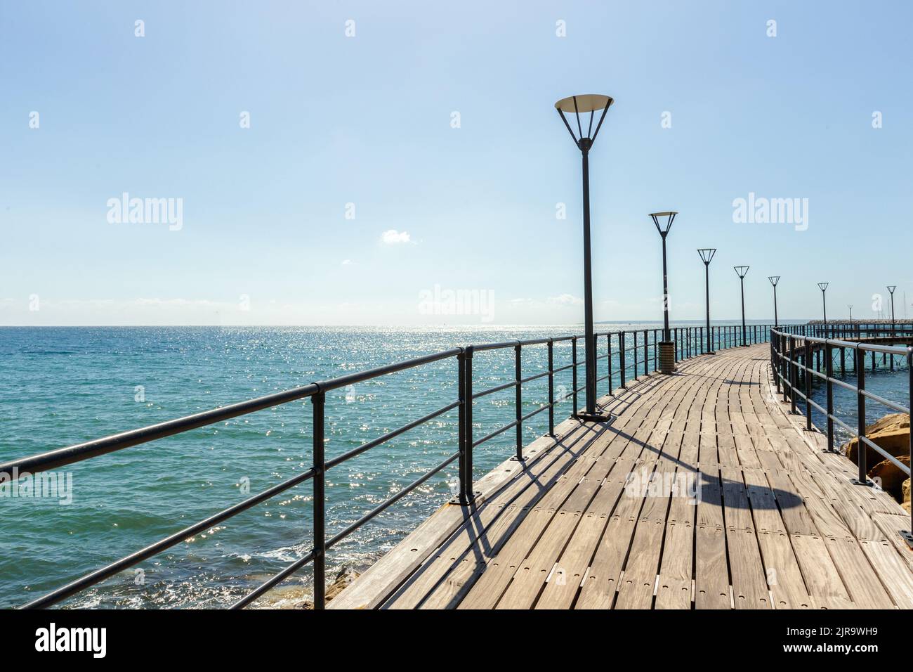 Sea side embankment hi-res stock photography and images - Alamy