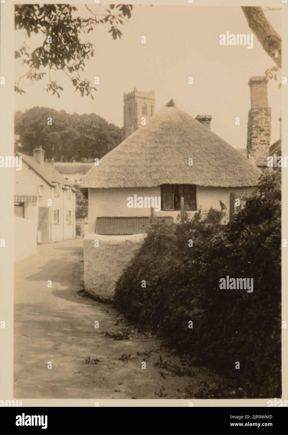 English village 1930s hi-res stock photography and images - Alamy