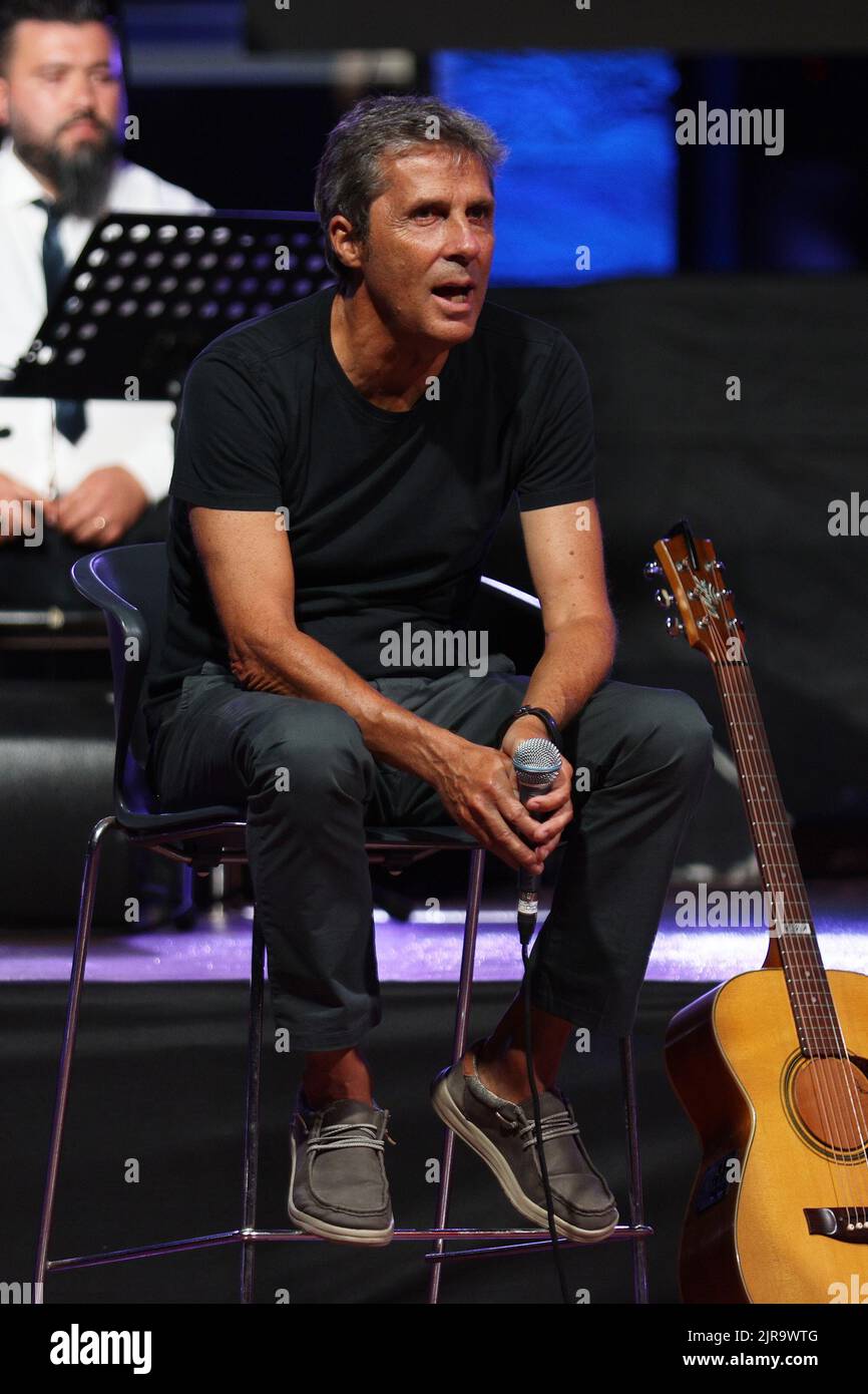 in the photo Luca Barbarossa Stock Photo - Alamy