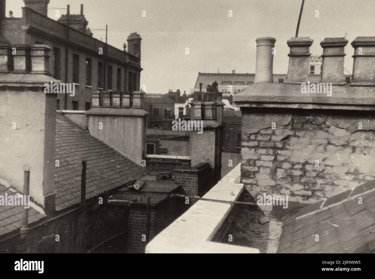 London rooftops hi-res stock photography and images - Alamy
