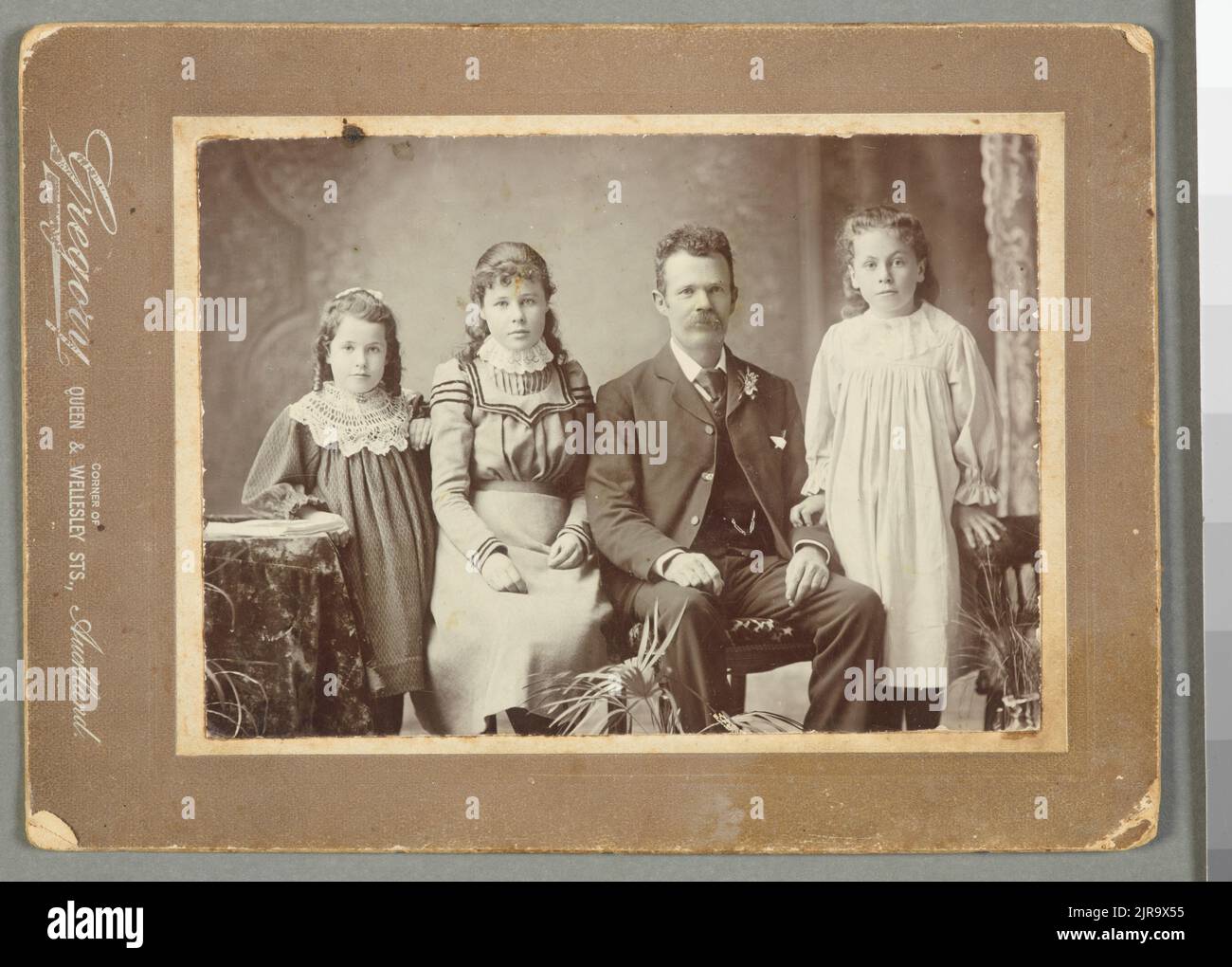 Chiplin hi-res stock photography and images - Alamy