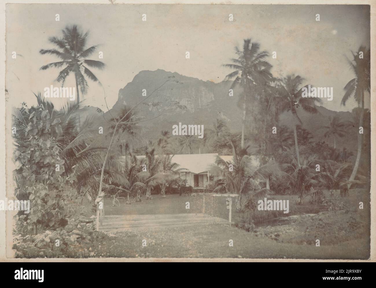 Cook islands from the album hi-res stock photography and images - Alamy