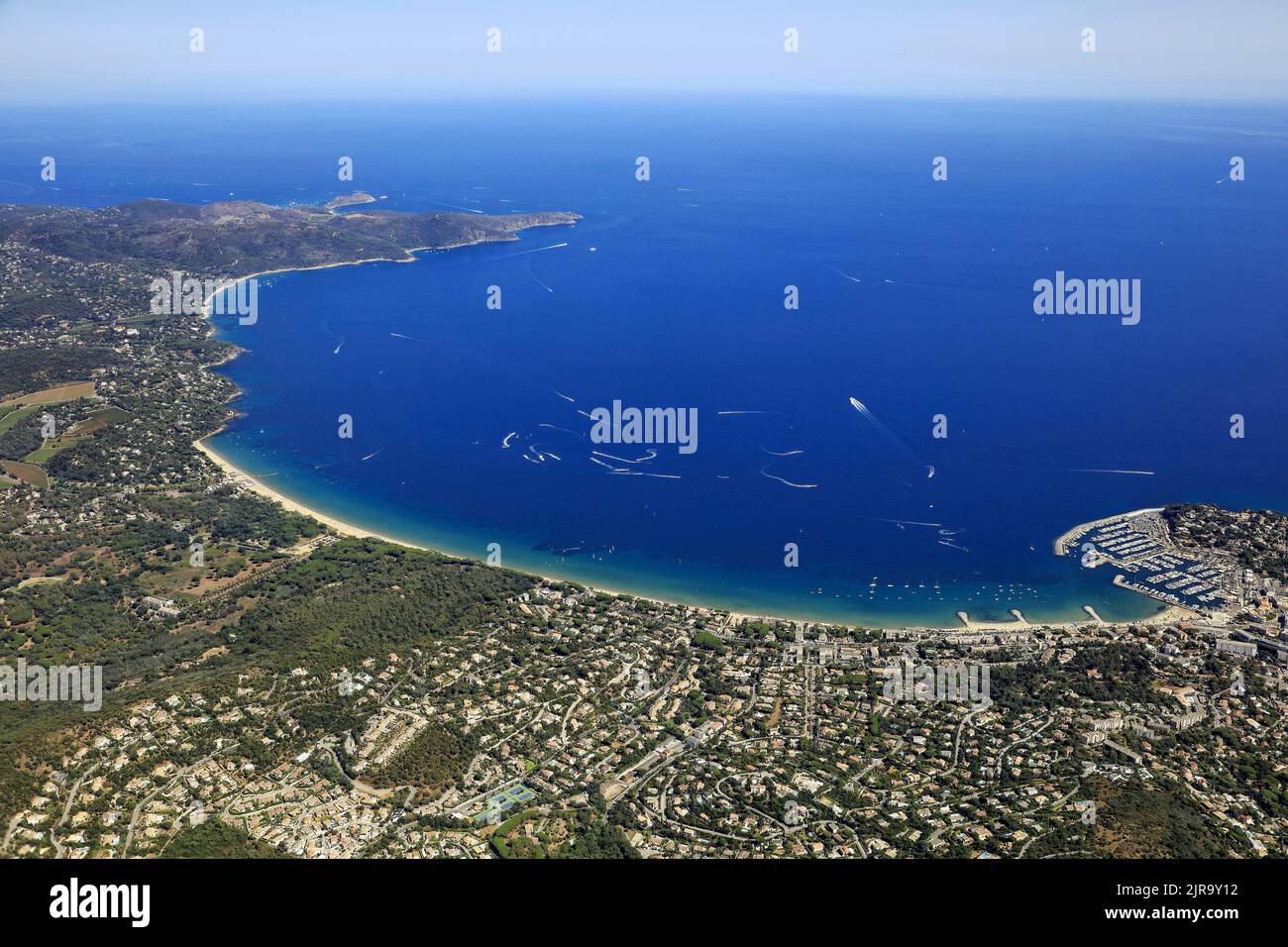 Cavalaire-sur-Mer (south-eastern France): aerial view of the seaside ...