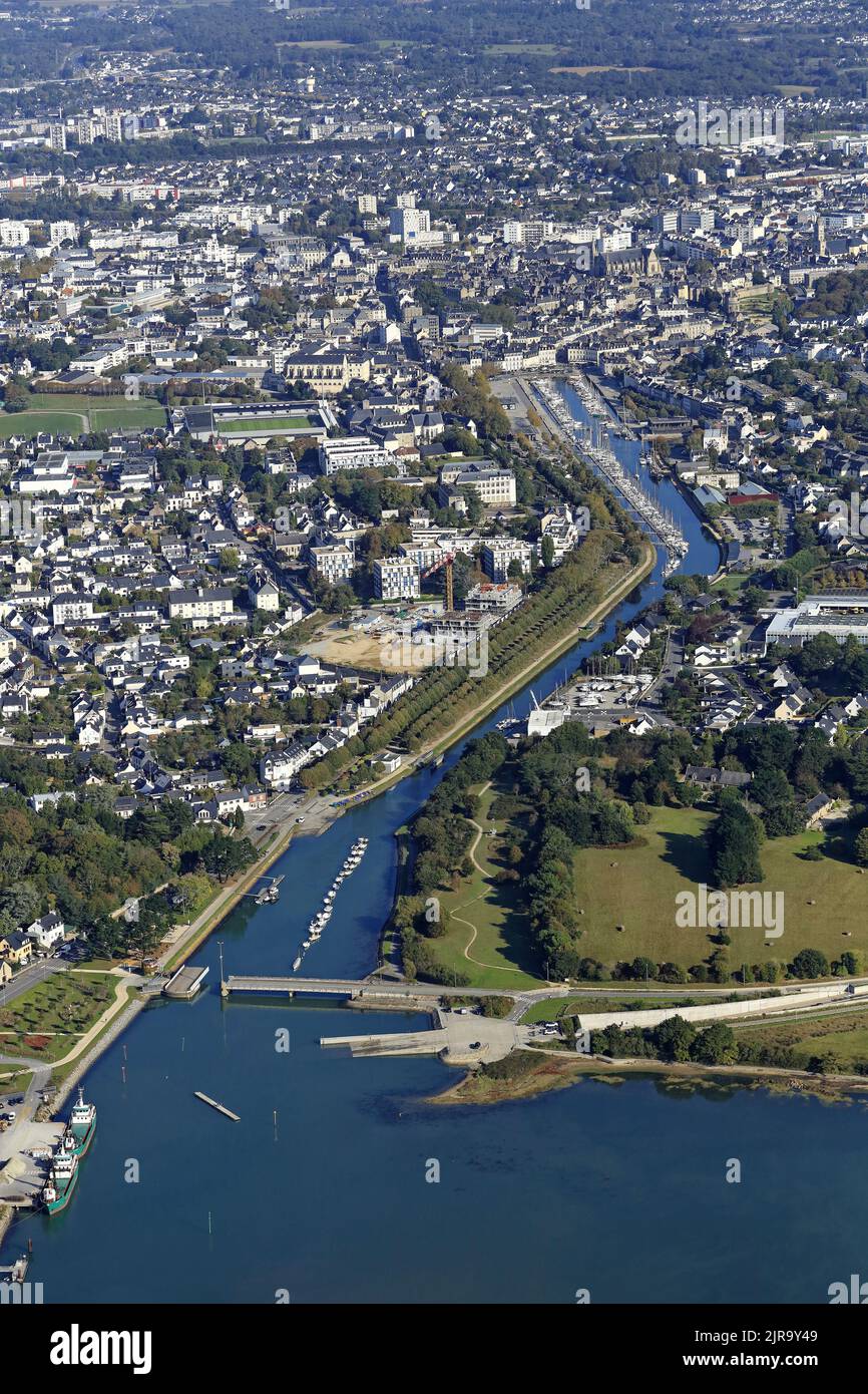 Vannes (Brittany, north-western France): aerial view of the town, the ...